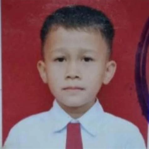 ‎محمد الدي جبار تانجونج‎ Aldijabbarr • Threads Say More