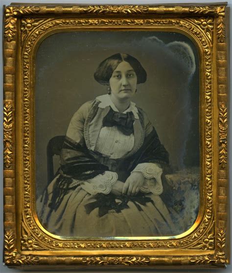 Unidentified Woman Victorian Photography Women Wooden Chair