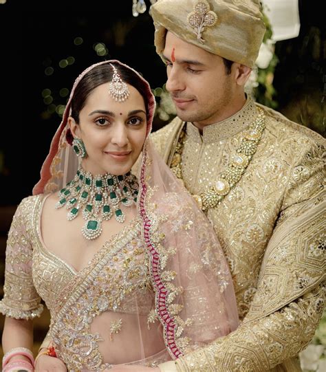 Sidharth Malhotra Kiara Advani Share Haldi Photos On Holi