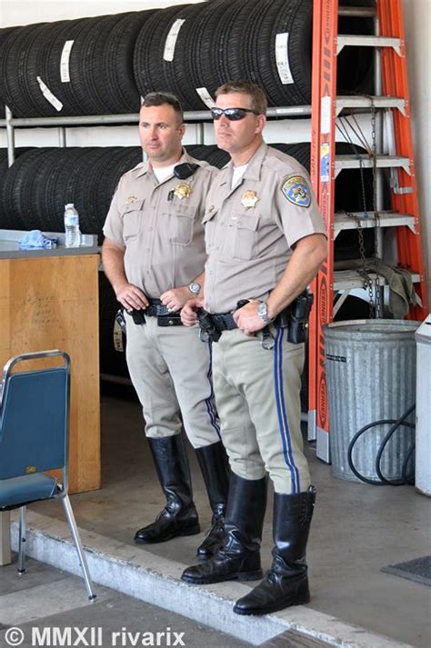 39 Open House California Highway Patrol Men In Uniform California Highway Patrol Hot Cops