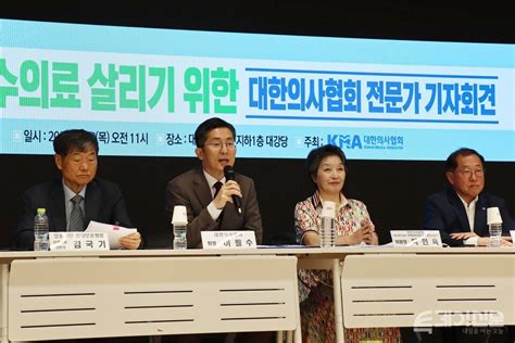 의사 없어 난리나자 ‘퇴직의사 등판지방 의료공백 대안되나
