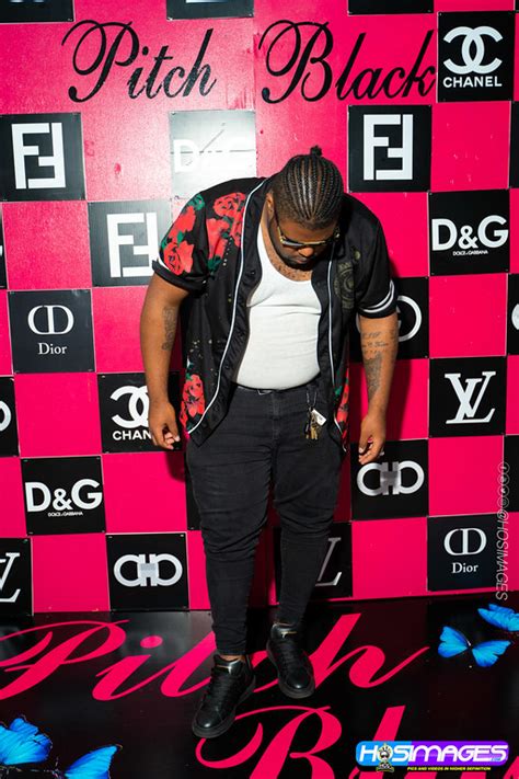 09 27 Roxy Picth Black Hos Images