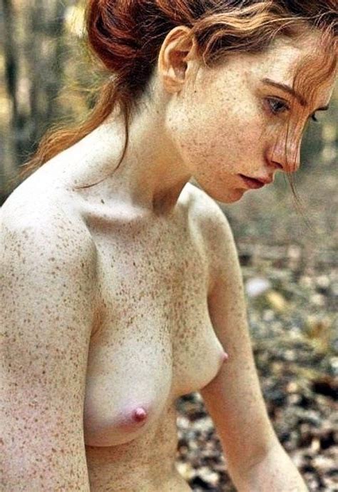 Johannas Low Self Confidence Improves When Her Neighbor Takes Interest In Her Sexiness Pic