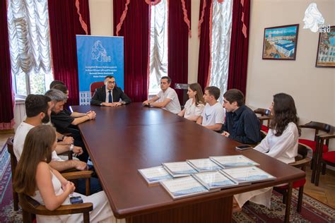 ბ ბათუმის შოთა რუსთაველის სახელმწიფო უნივერსიტეტი B S U