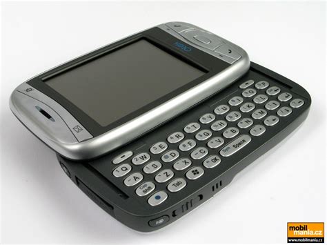 Qtek 9100 Pictures Official Photos