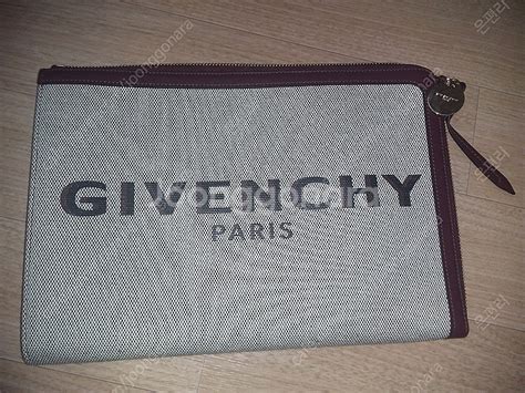 지방시 여성 본드 파우치 클러치백 숄더백 중고나라