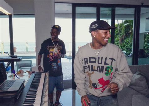 rapmais on Twitter Travis Scott e Pharrell no estúdio https t