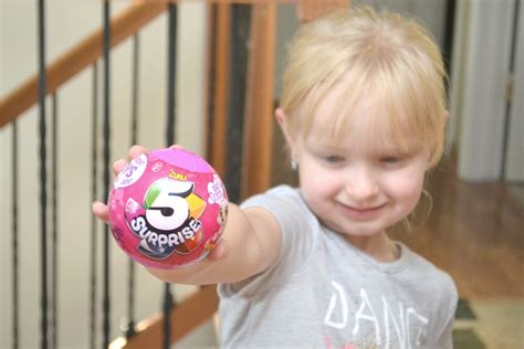 Five Reasons We Love ZURU 5 Surprise - Building Our Story