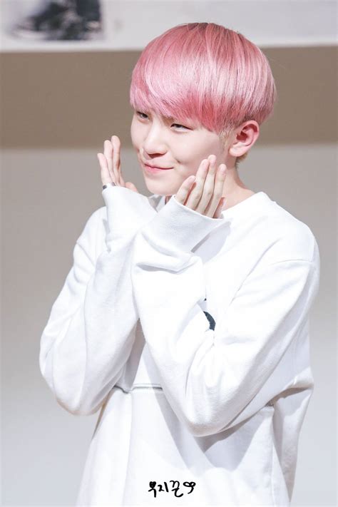 20 K Pop Idols Who Look Pretty In Pink Hair Koreaboo