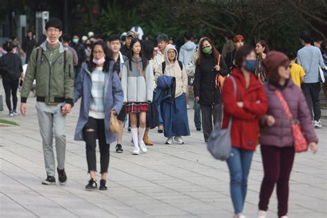 記者 梅花新聞網 於慶中綜合報導 溫度直降今晚到明晨最冷 周四起水氣降低轉乾冷 ｜ 梅花新聞網