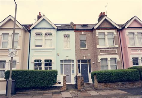 Nuisance Neighbours Handling Neighbour Disputes And Harassment