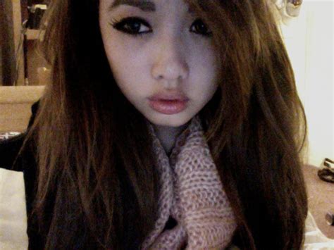 Post Pictures Of Sexy Hawt Females NO NUDITY