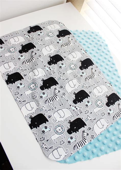 15 Minute Burp Cloth Pattern Positively Splendid {crafts Sewing