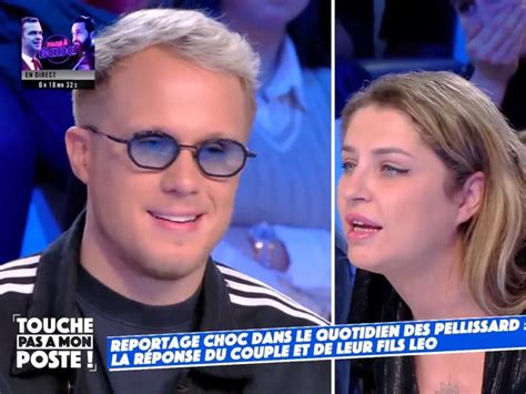Tas Jamais Baisé Sur Un Canapé Devant Son Fils Leo Amandine