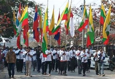 ပြည်ထောင်စုဝန်ကြီး ဒေါက်တာစိုးဝင်း ကရုဏာကမ္ဘာ ဘိုးဘွားရိပ်သာနှင့် အောင်ပန်းမြိုင် လူငယ်ဖွံ့ဖ