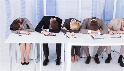 11 Mistakes Candidates Make In Job Interviews