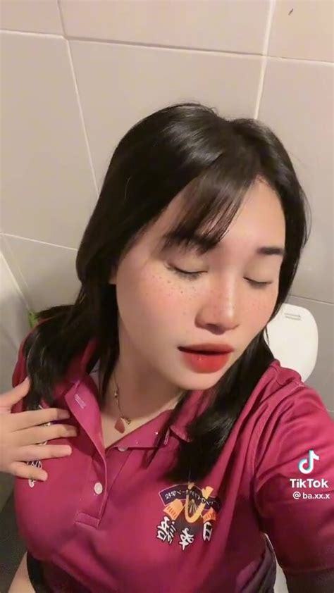 Sit Still Beautiful Thisvid Com