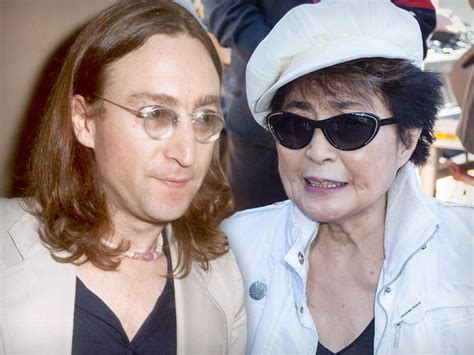 Alega Se Que John Lennon Teve Um Caso Com Uma Assistente Adolescente