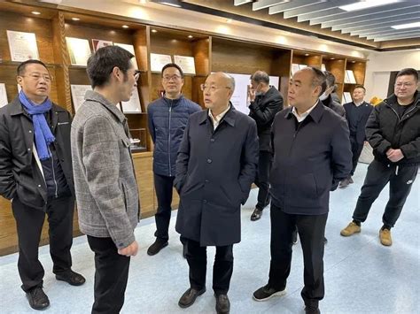 省政协副主席周国辉来我市调研