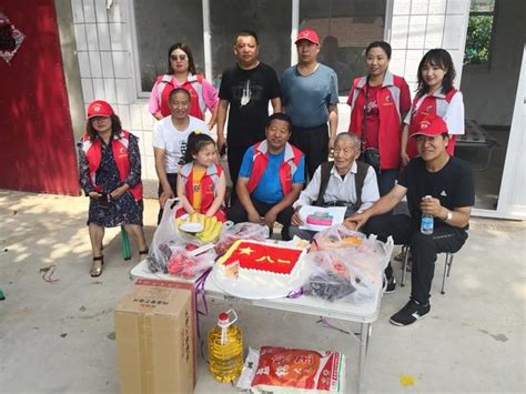 致敬最可愛的人！——圍場陽光公益協會迎「八一」慰問老兵活動 每日頭條