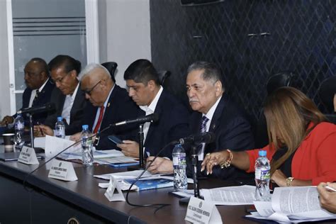 Contrato Minero Se prevé que se le dé trámite este viernes Entremes