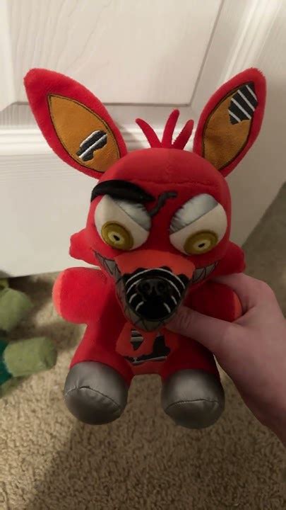 Plushtrap Vs N Foxy Funny Meme Fnafplushies Fnaf Funny