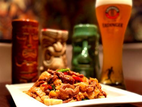 My 列隊歡迎，台式浪漫 酸菜牛 酸香逗味蕾、牛肉軟嫩、搭酒更順 ᐟ 大人的深夜情緒，藏在每一塊滑嫩牛肉裡 懂吃的人，桌上都會默默留