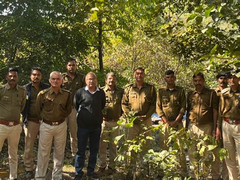 Raid At Half A Dozen Places In Udaipur 13 Furnaces Of Illegal Liquor
