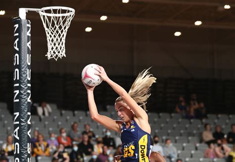 Super Netball Lightning Thunder Sunshine Coast Lightning