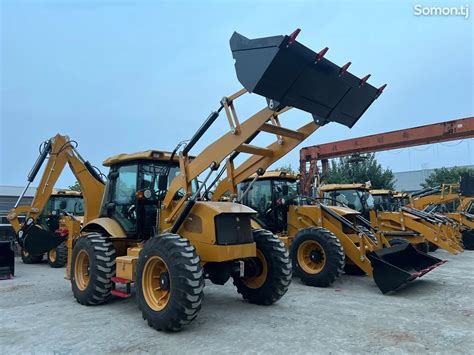 Погрузчик Экскаватор 440 000 C №12757186 In Душанбе Строительная и