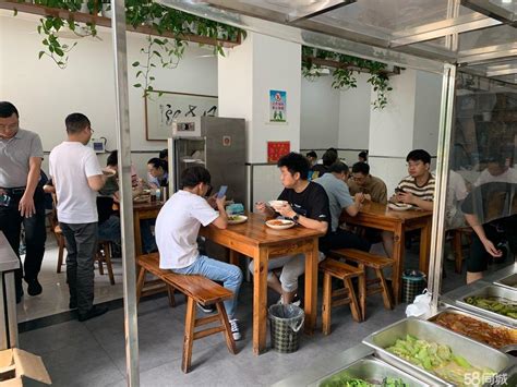 【3图】个人低价转让餐饮旺铺、现营业中、适合炒菜面条特色餐饮小吃杭州上城火车东站 商铺租售生意转让转让 杭州58同城