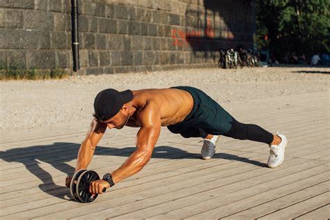 Is It Okay To Train Your Abs Every Day Professional Tips