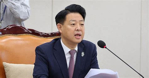 김여사 논문 국민대 이사장 국감 불출석野 강력히 조치
