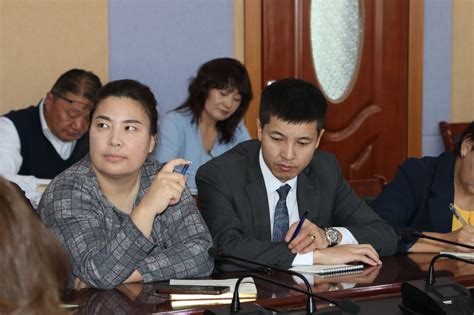 Аймгийн ИТХ ын 2023 оны 3 дугаар сарын 13 ны өдрийн 12 01 тоот тогтоолоор батлагдсан Хот