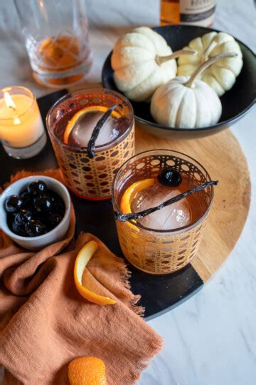 Vanilla Bean Old Fashioned • Freutcake