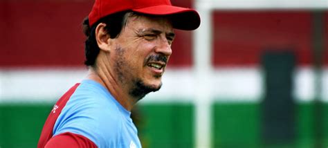 Diniz Mantém Mistério Na Escalação Do Flu Para Decisão Do Carioca