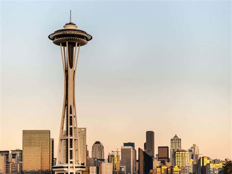 Download Seattle Skyline Space Needle Mount Rainier Backdrop Wallpaper