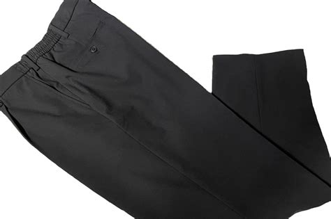 3990円の価値はあるのか？ユニクロの上品パンツをスタイリストが徹底検証 Forza Style｜ファッション＆ライフスタイル フォルツァ