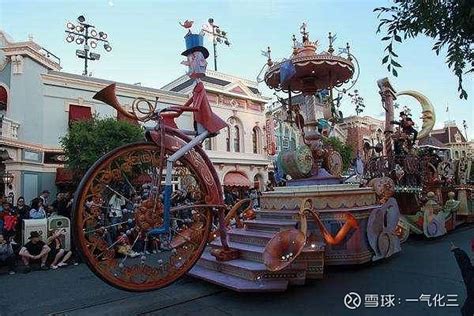 追梦六十年全球主题公园历史钩沉 主题公园是根据某个特定的主题采用现代科学技术和多层次活动设置方式集诸多娱乐活动休闲要素和服务接待设施于