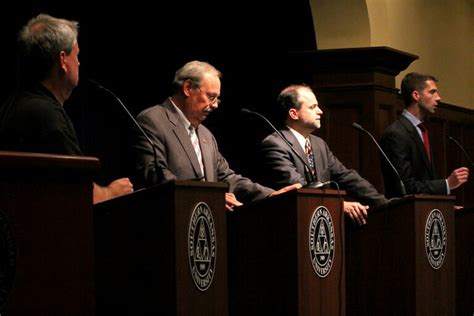 What Is The Difference Between Argument And Debate Difference Digest