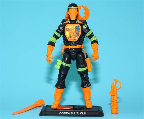 2017 Gi Joe Cobra Bat Bat V18 V24 100 Complete C9 Hasbro Club Con