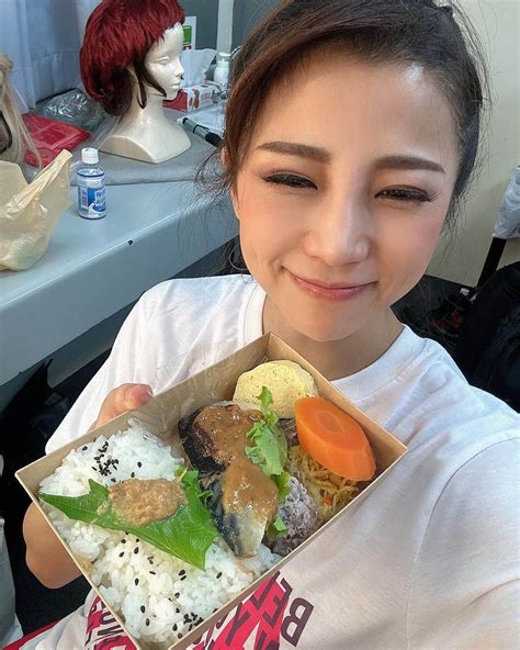 華彩ななさんのインスタグラム写真 華彩ななinstagram「いよいよ明日、千秋楽🥰 ️ 始まるとあっという間、、 まだお席あるので