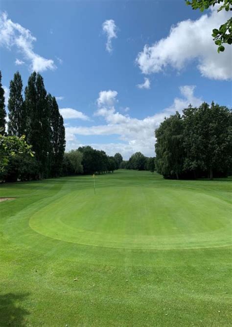 Hole 3 Letchworth Golf Club Located In Letchworth Garden City