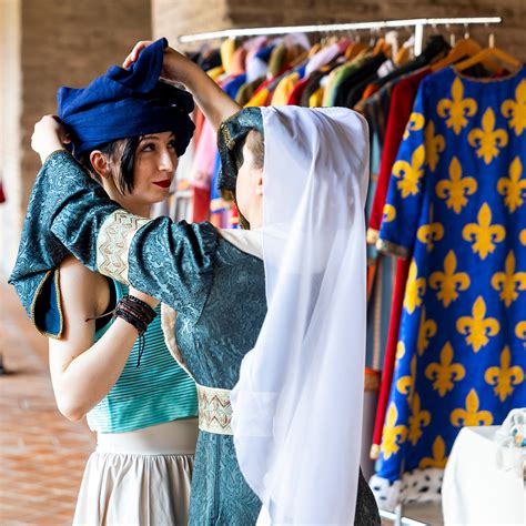 Costume Et Société Au Moyen Âge Couvent Des Jacobins