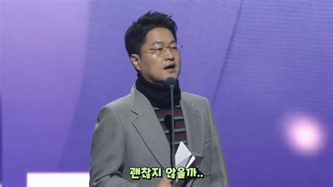 전용준 캐스터가 롤중계 10년하고 말한 소감 유저업로드 엠봉