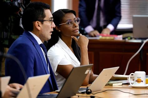 La Fiscal General Del Ecuador Diana Salazar Fue Elegida Entre Las 100