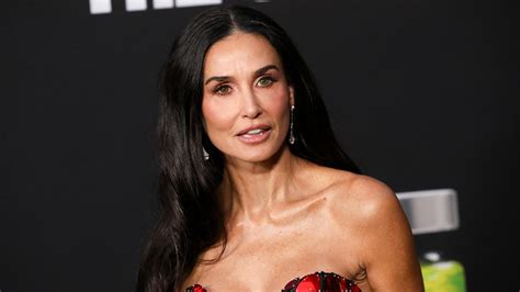 Demi Moore Dit Quun Gros Plan Delle Derrière Me Dérange Dans Un
