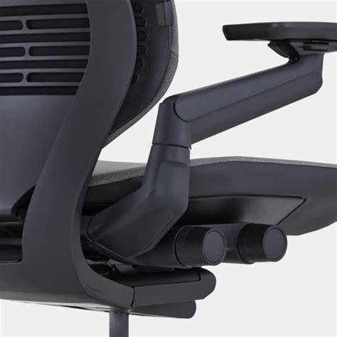 Эргономичное офисное кресло Steelcase Gesture купить с доставкой - ERGOBOSS