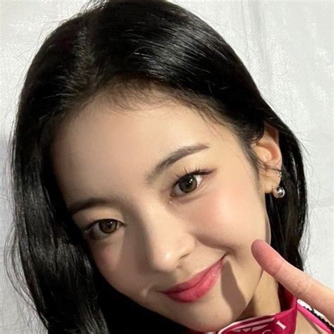 Lia Itzy Icon Lq Pics