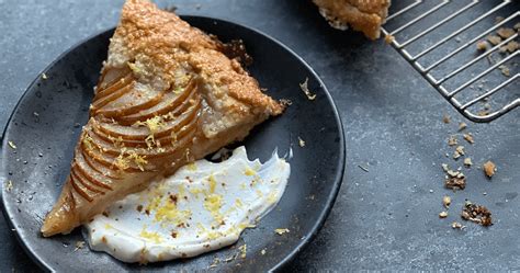 Vanilla Ginger Pear Crostata Eyeswoon